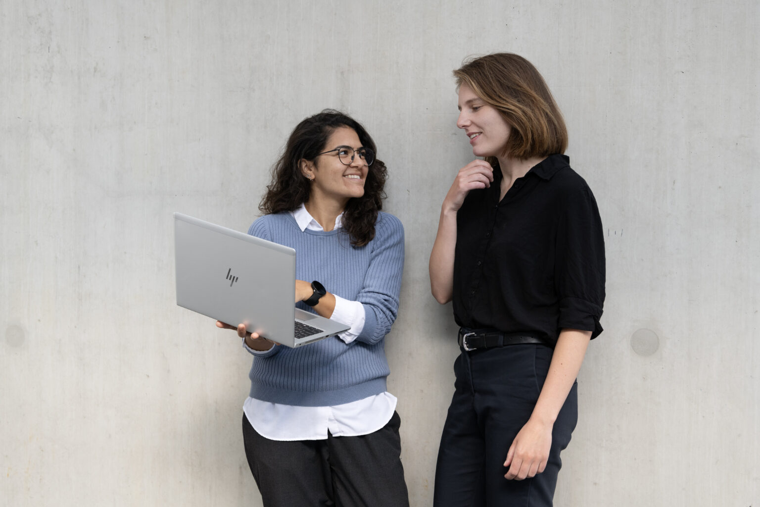 Deterministic vs. probabilistic scheduling: The importance of insight ...