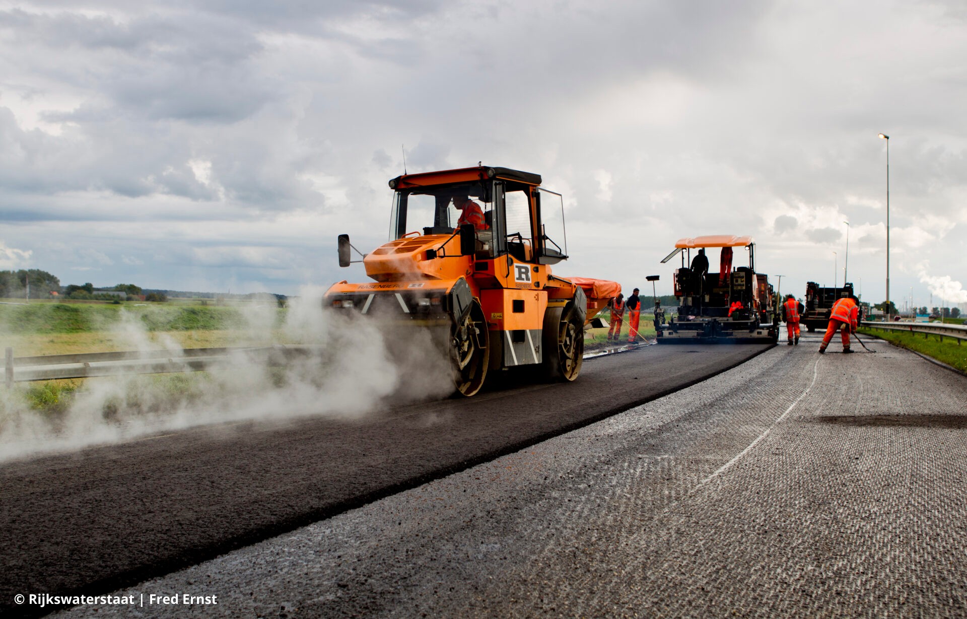 Road maintenance in the eastern Netherlands @ Haskoning | BAEKEN ...